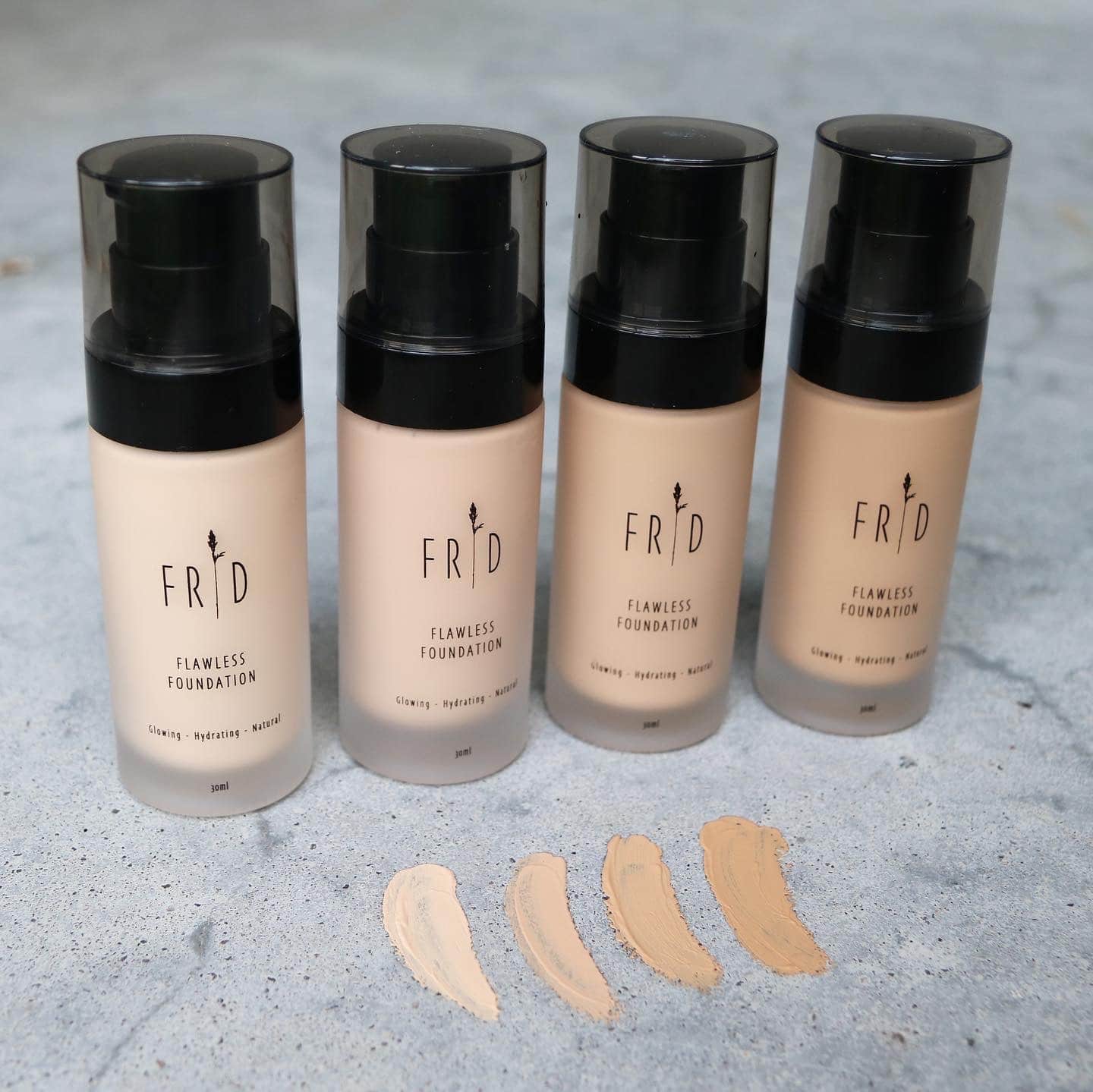 FRID Cosmetics- Flawless Foundation – Kunstkolonialen